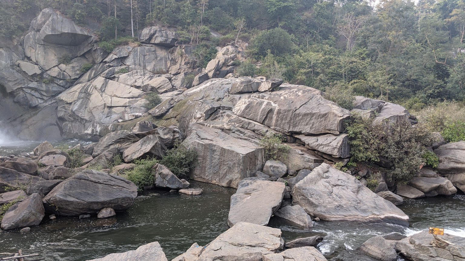 Hundru Waterfall, Ranchi - Jharkhand.me